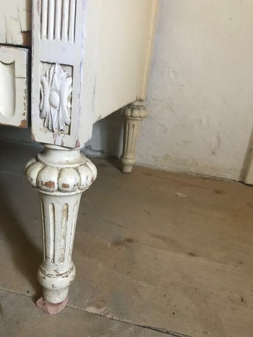 Ormar, stilski, trokrilni s ogledalom, samostojeći