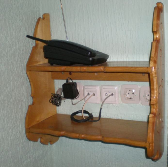 Polica za telefon i kutna polica