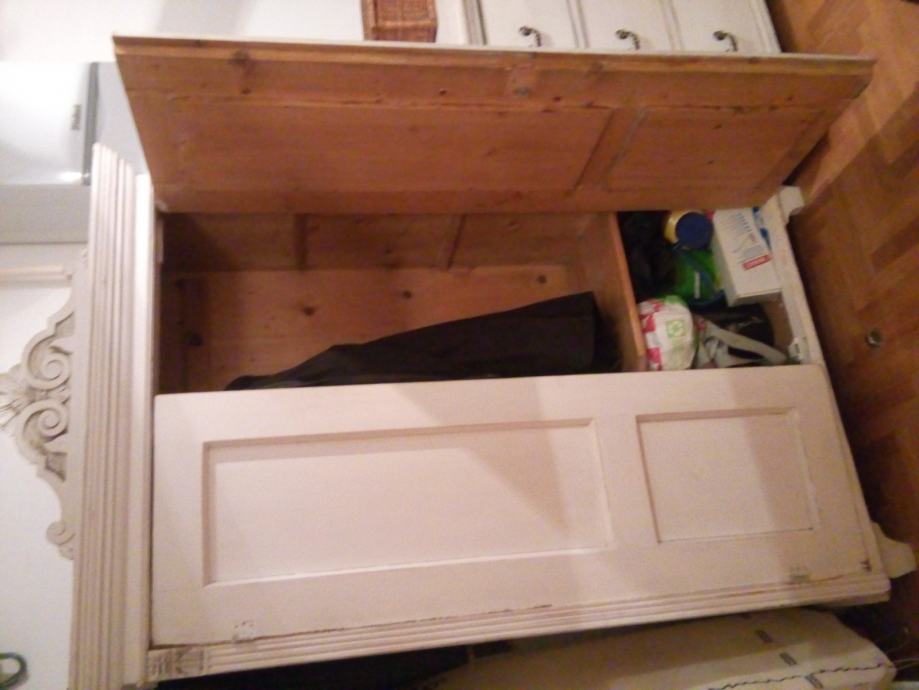 Prekrasni rustikalni ormari