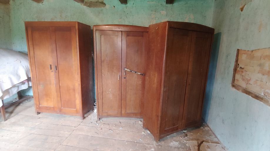 Tri starinska ormara za 1000 kn ** vaš prijevoz ** ZELINA