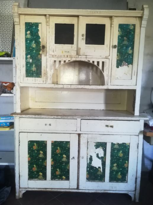 starinski kuhinjski namještaj