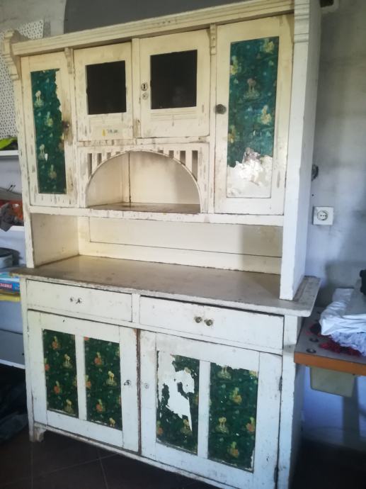 starinski kuhinjski namještaj