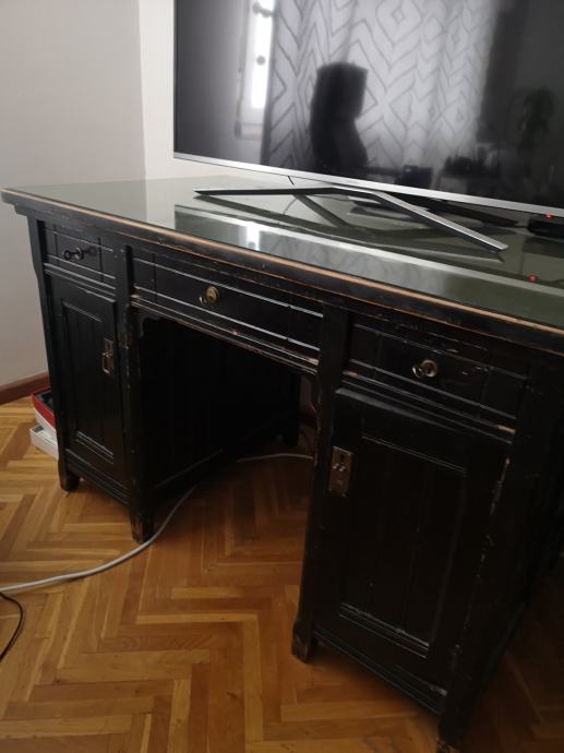 Starinski pisaci stol