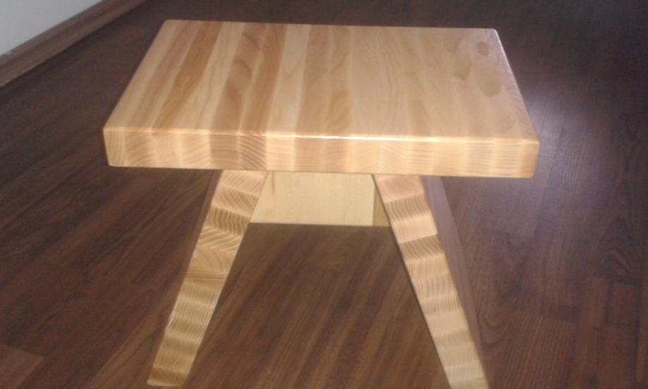 stolica jasen puno drvo