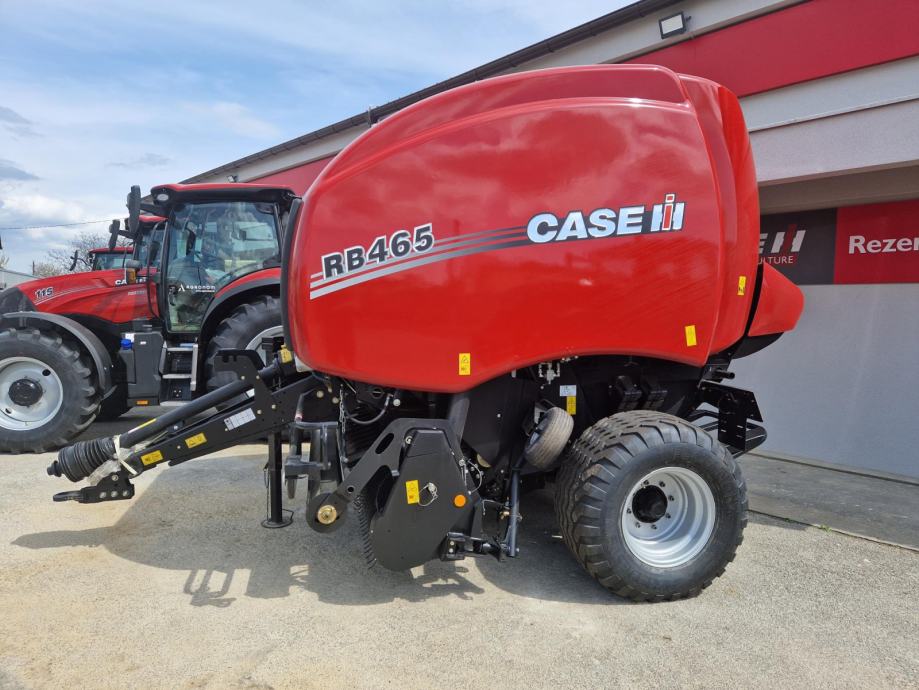 Balirka varijabilna Case RB 465 RC Novo