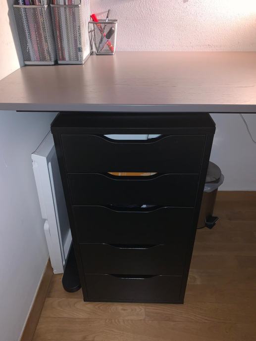 BEKANT Ikea Radni Stol - HITNO - 10/10 KAO NOVO*