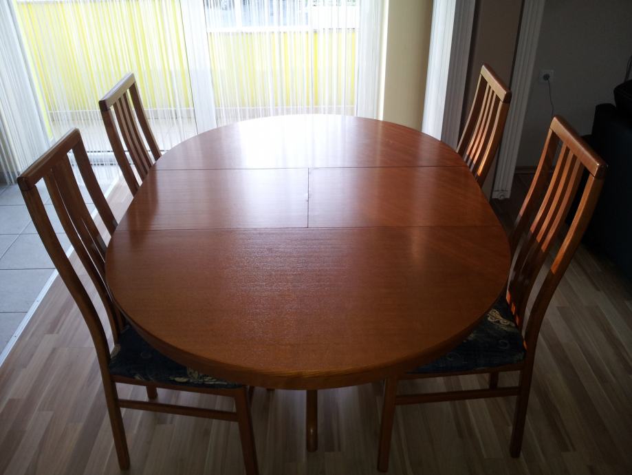 Okrugli blagovanski stol na razvlačenje + 4 stolca na poklon