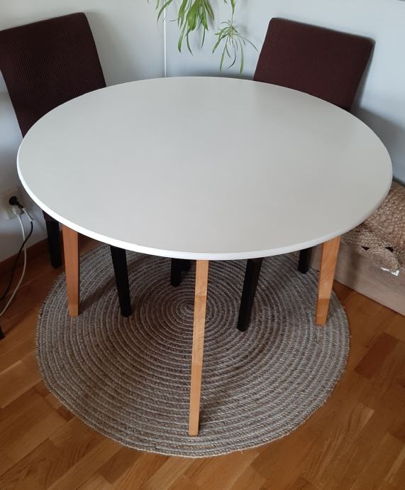 Okrugli blagovaonski stol JEGIND za 4 osobe