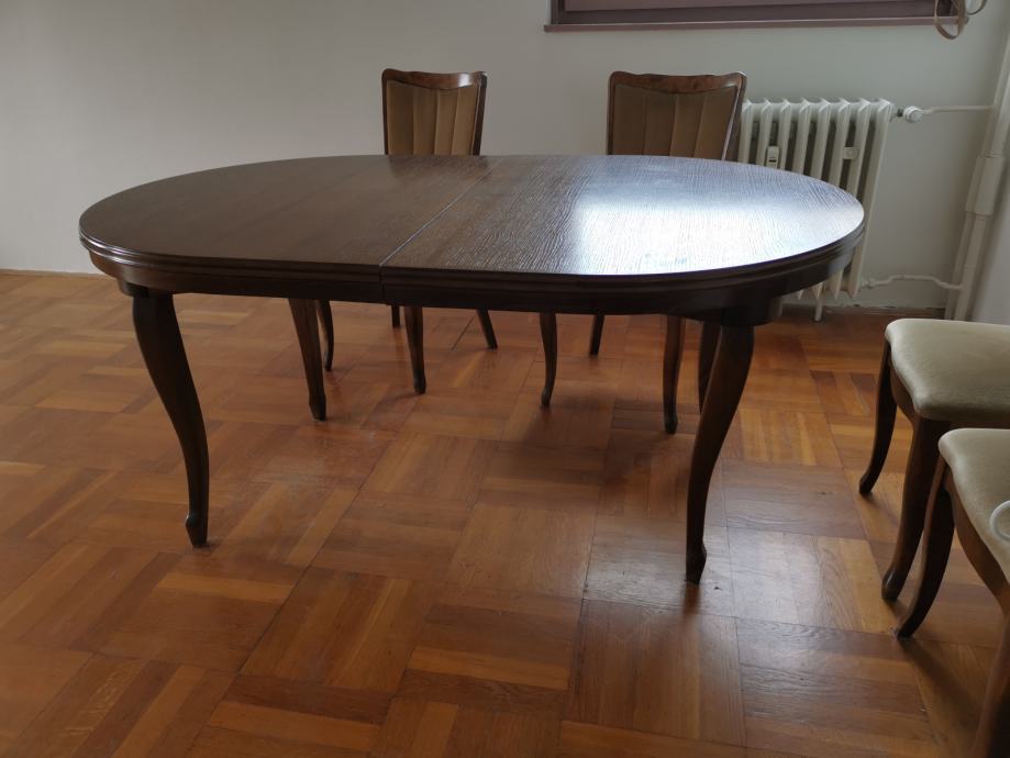 Blagovaonski stol plus stolice