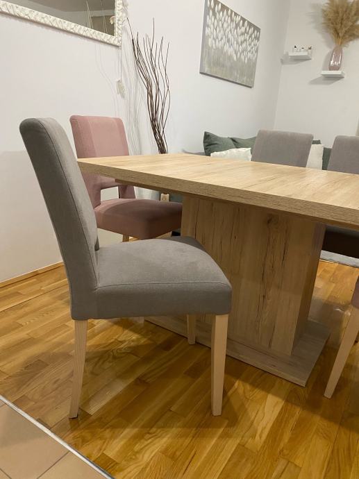 Blagovaonski stol i stolice