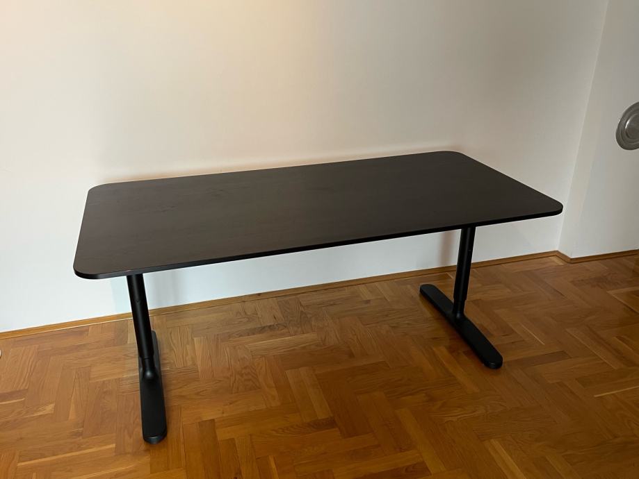 Ikea Bekant radni stol 160x80