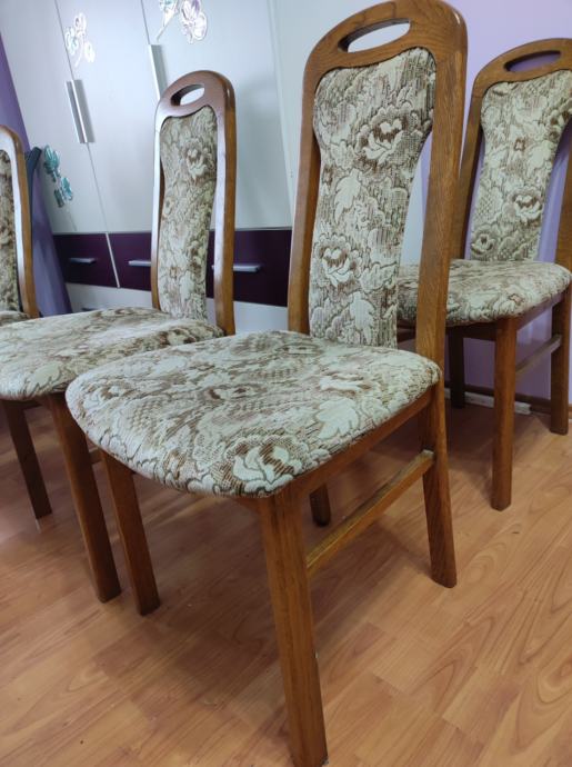 Okrugli drveni stol na razvlačenje + 4 stolice