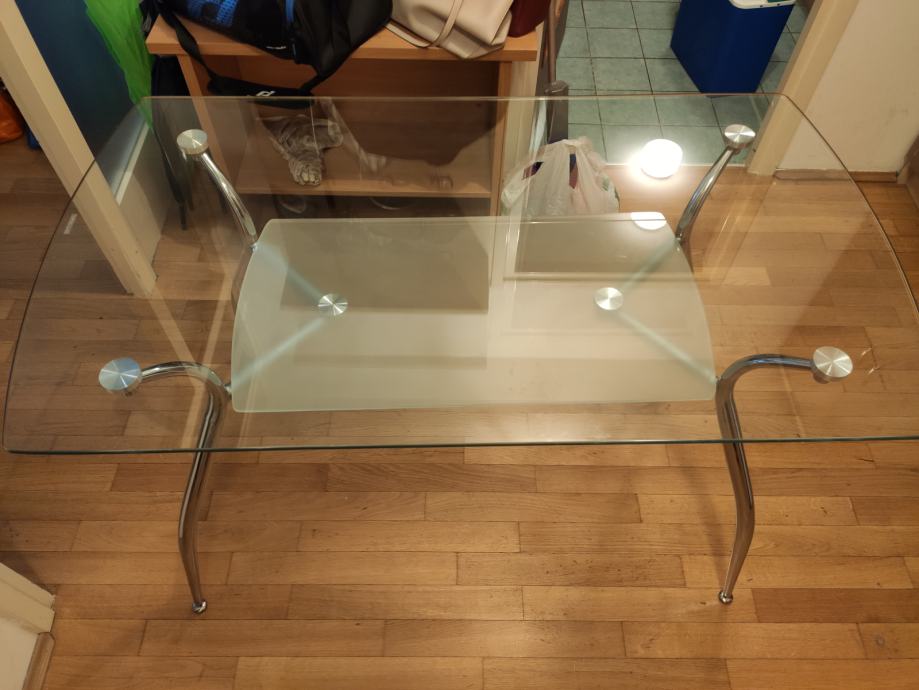 Poklanjam stakleni stol 120x70