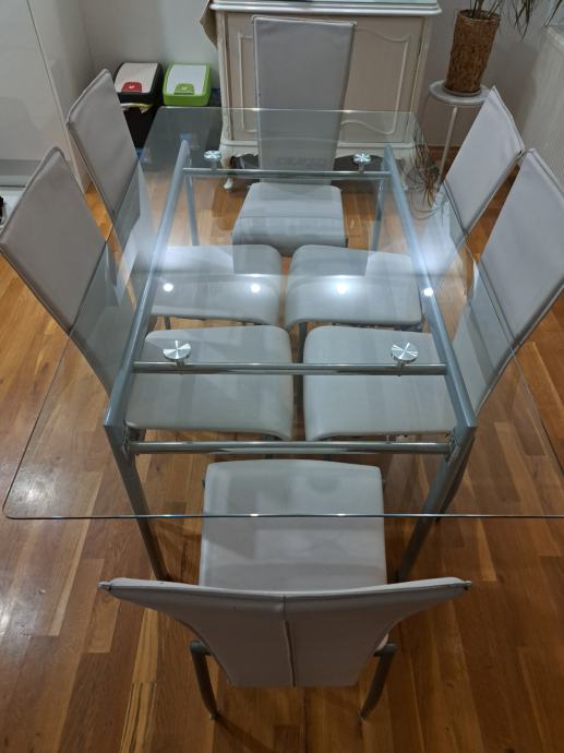 Snizeno!! Stakleni stol i 6 stolica