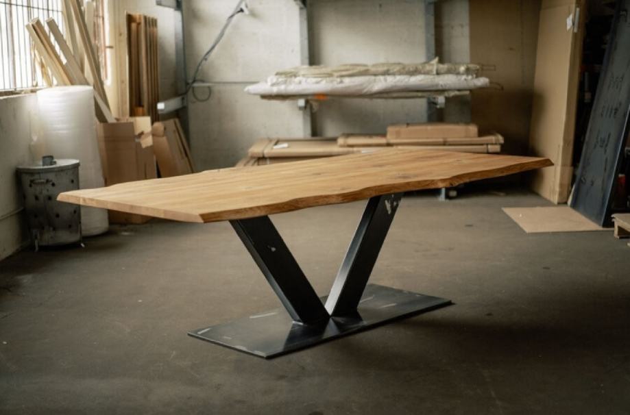 Sto stol drvo metal Hrast