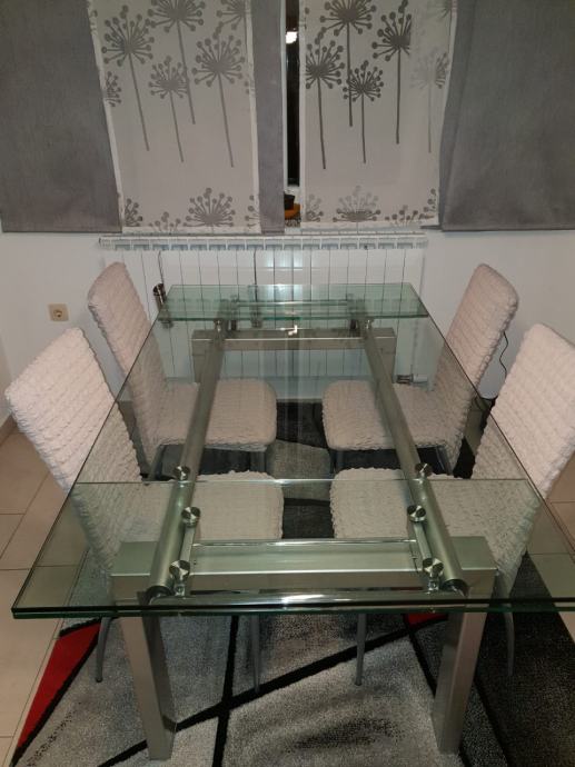 STOL STAKLENI ZA BLAGOVAONU + 6 STOLICA