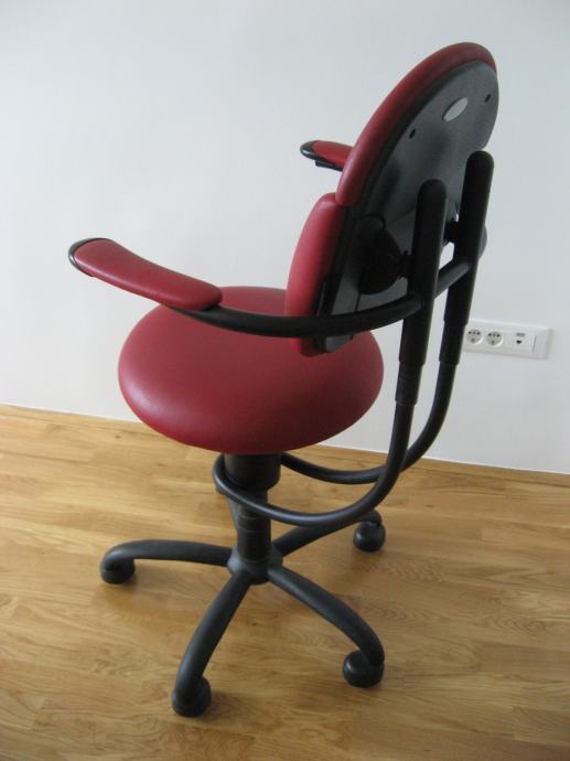 Stolac, Spinalis Basic, pomaže kralježnici