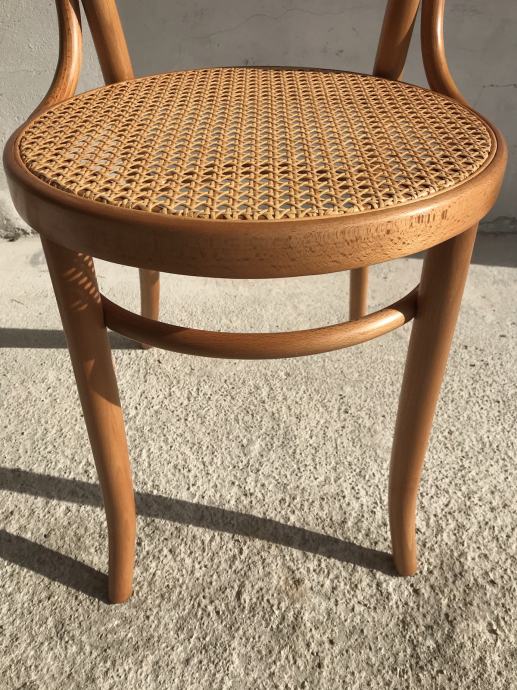 Thonet stolice - model 15