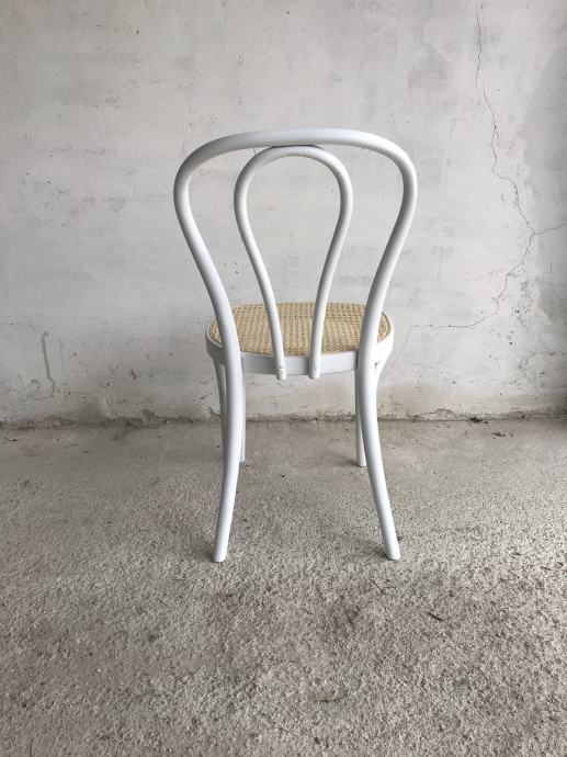 Thonet stolice - model 18
