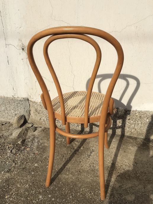 Thonet stolice - model 18