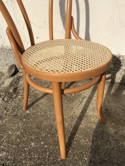 Thonet stolice - model 18