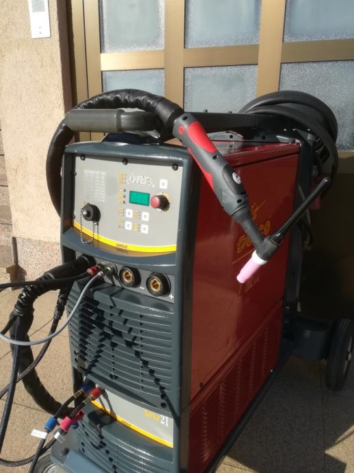 Aparat za TIG zavarivanje tip : SELCO GENESIS 302 AC/DC
