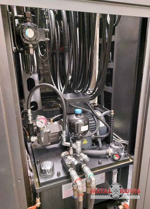 CNC obradni centar DOOSAN HM 5000