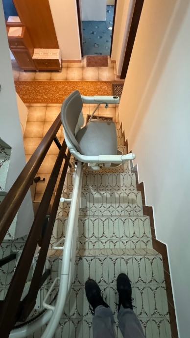 Dizalo/Lift za stepenice