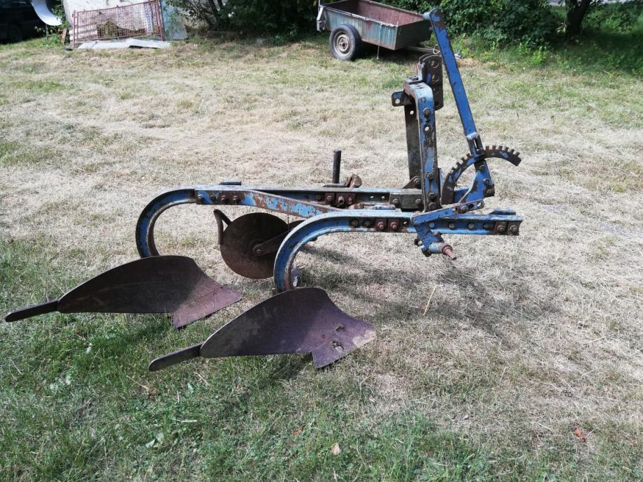 Dvobrazni plug 10 cola