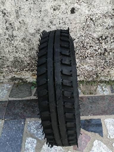 Gume OBILIĆEVO 5.00-8 *KAO NOVO-CIJENA NIJE FIKSNA*