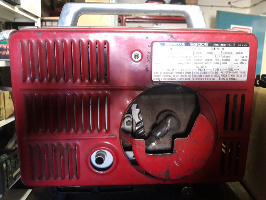 Honda E300 generator - godina 1965