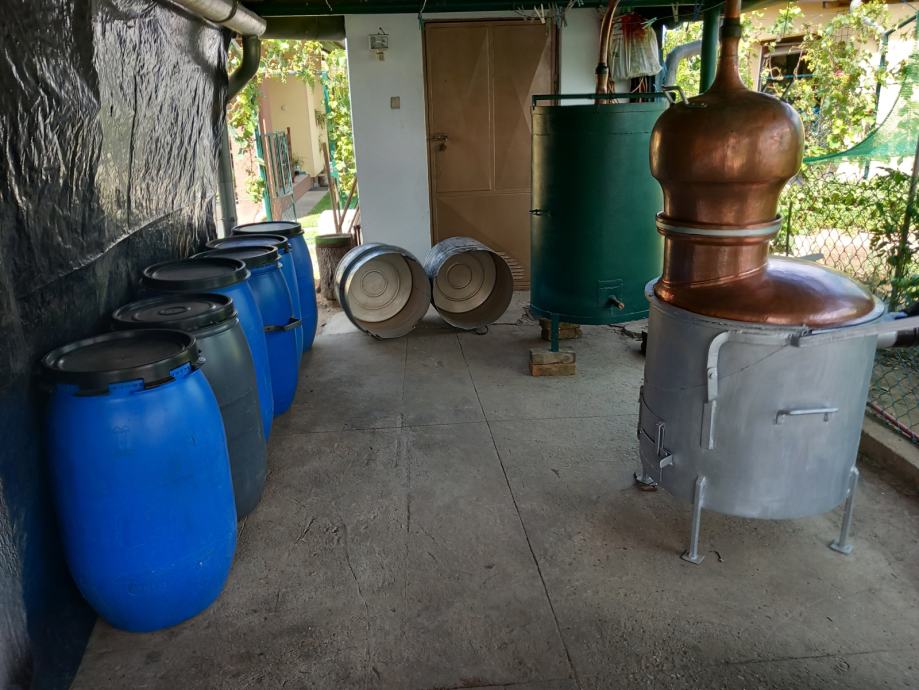 KAZAN ZA PEČENJE RAKIJE, PLITKI, 120 LITARA + PLASTIČNA BURAD