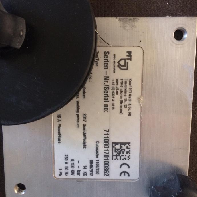 Knauf PFT cutmaster 1100/250 REZAC STIROPORA