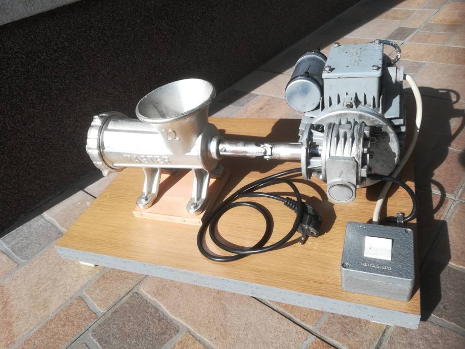 Mašina za mljevenje mesa