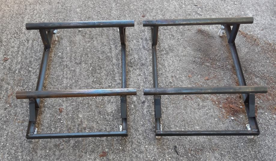 METALNI NOSAČI SA KOTAČIĆIMA