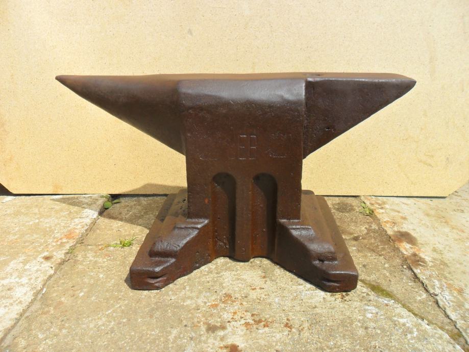 Nakovanj kovački profesionalni 77,5kg