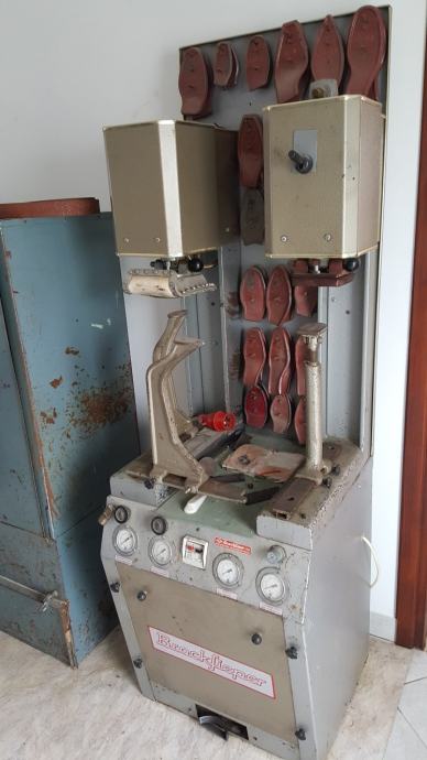 Postolarski strojevi