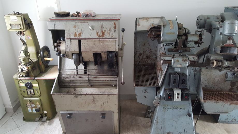 Postolarski strojevi