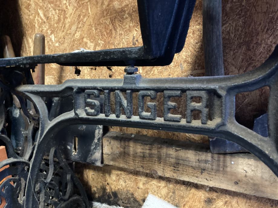 Postolarski strojevi