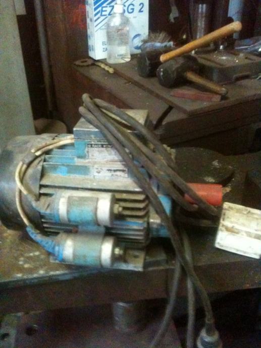 Prodajem elektromotore