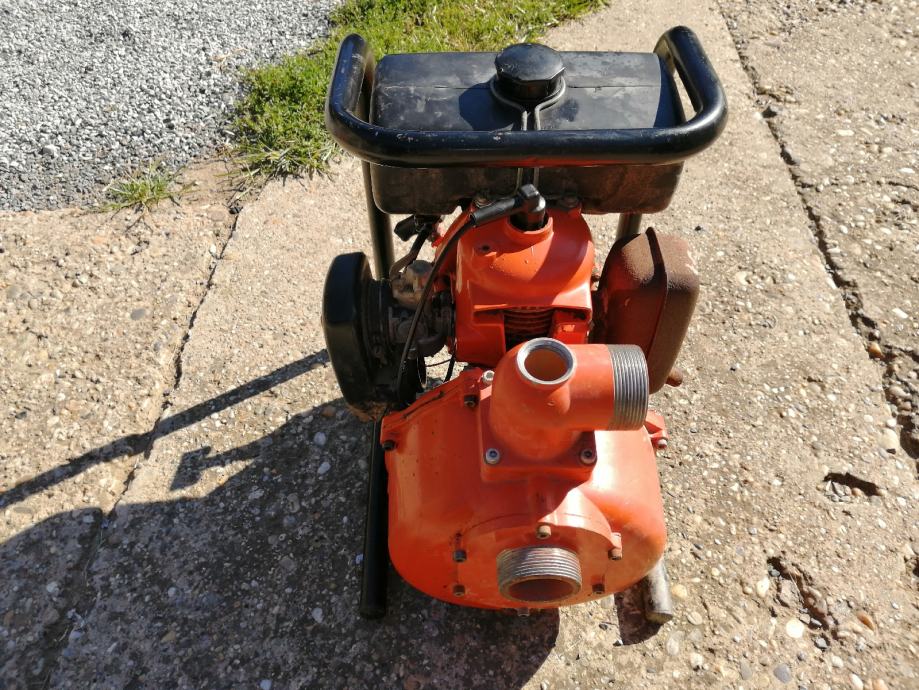 Pumpa za vodu - Tomos