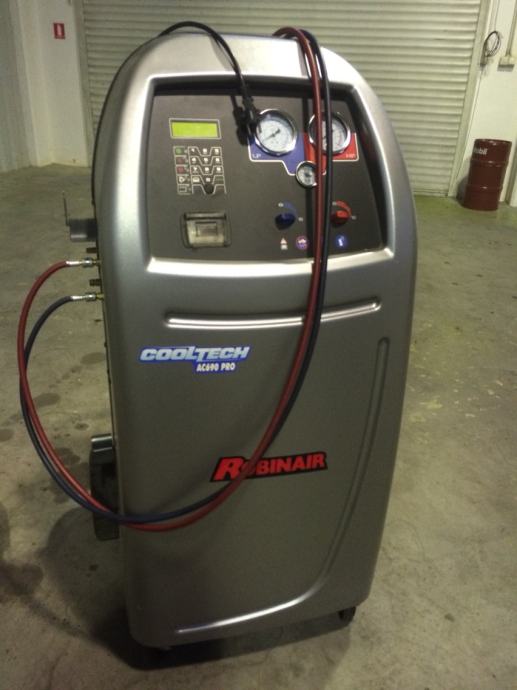 PUNJAČ KLIME ROBINAIR COOLTECH AC 690 PRO,CIJENA SA PDV!!!!!