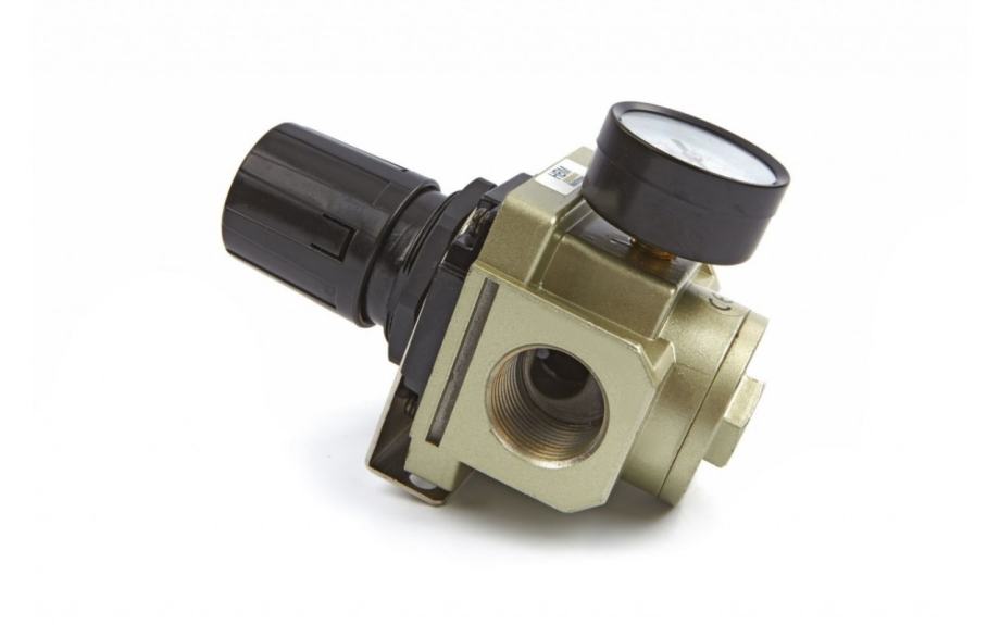 Regulator pritiska sa manometrom 3/4 ar-5000-06