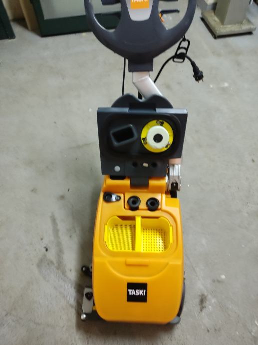 Taski swingo350 stroj za pranje , čišćenje i usisavanje podova