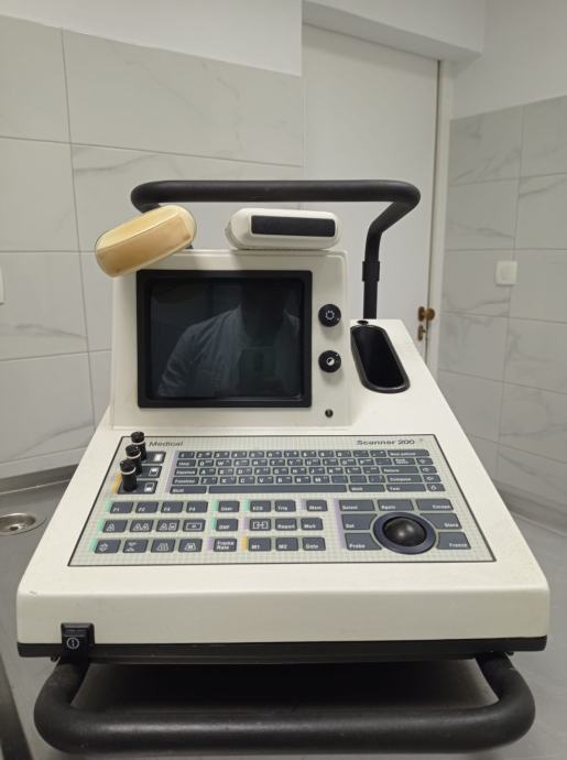 Ultrazvuk Pie Medical Scanner 200