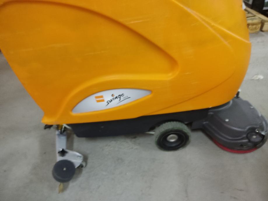 TASKI SWINGO 1250B -stroj za čišćenje i pranje podova (nove baterije )