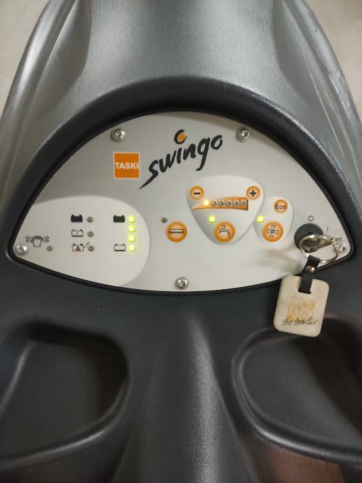 TASKI SWINGO 1250B -stroj za čišćenje i pranje podova (nove baterije )
