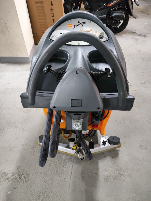 TASKI SWINGO 1255B -stroj za čišćenje i pranje podova