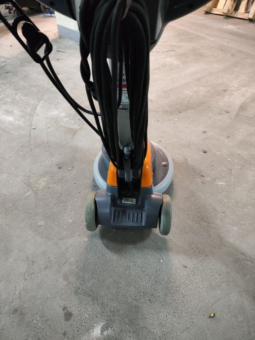 TASKI Ergodisc 400 polirka -stroj za poliranje