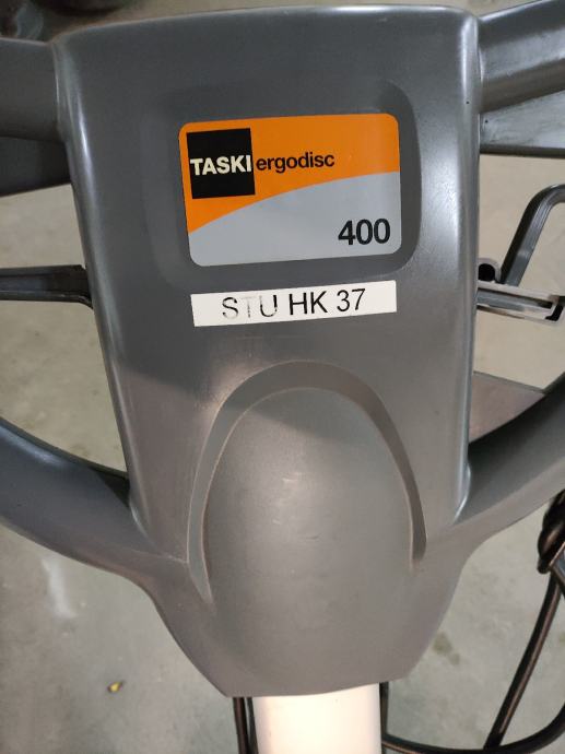 TASKI Ergodisc 400 polirka -stroj za poliranje